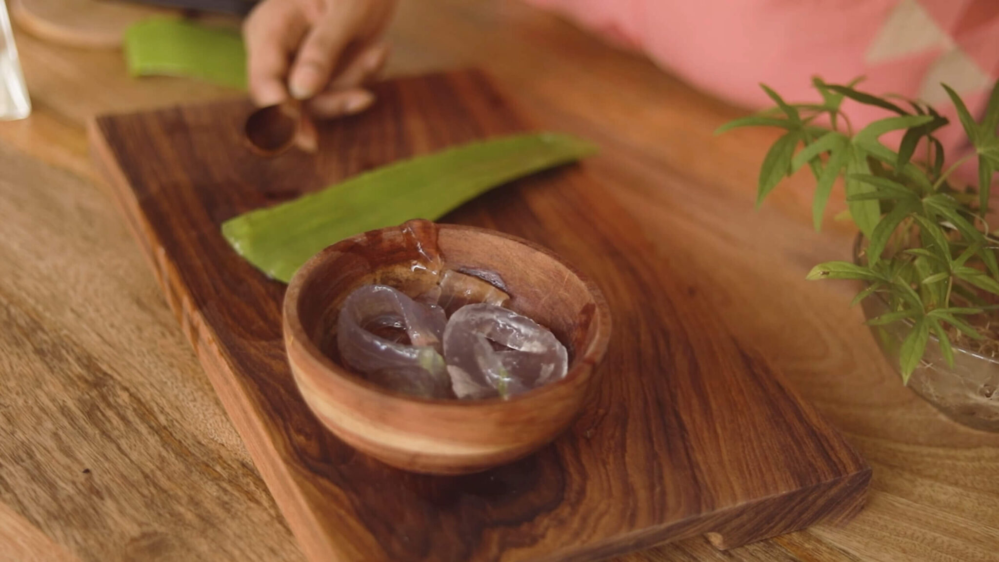 Natural Remedies For Tightening A Vagina Try These 5 Effective Methods